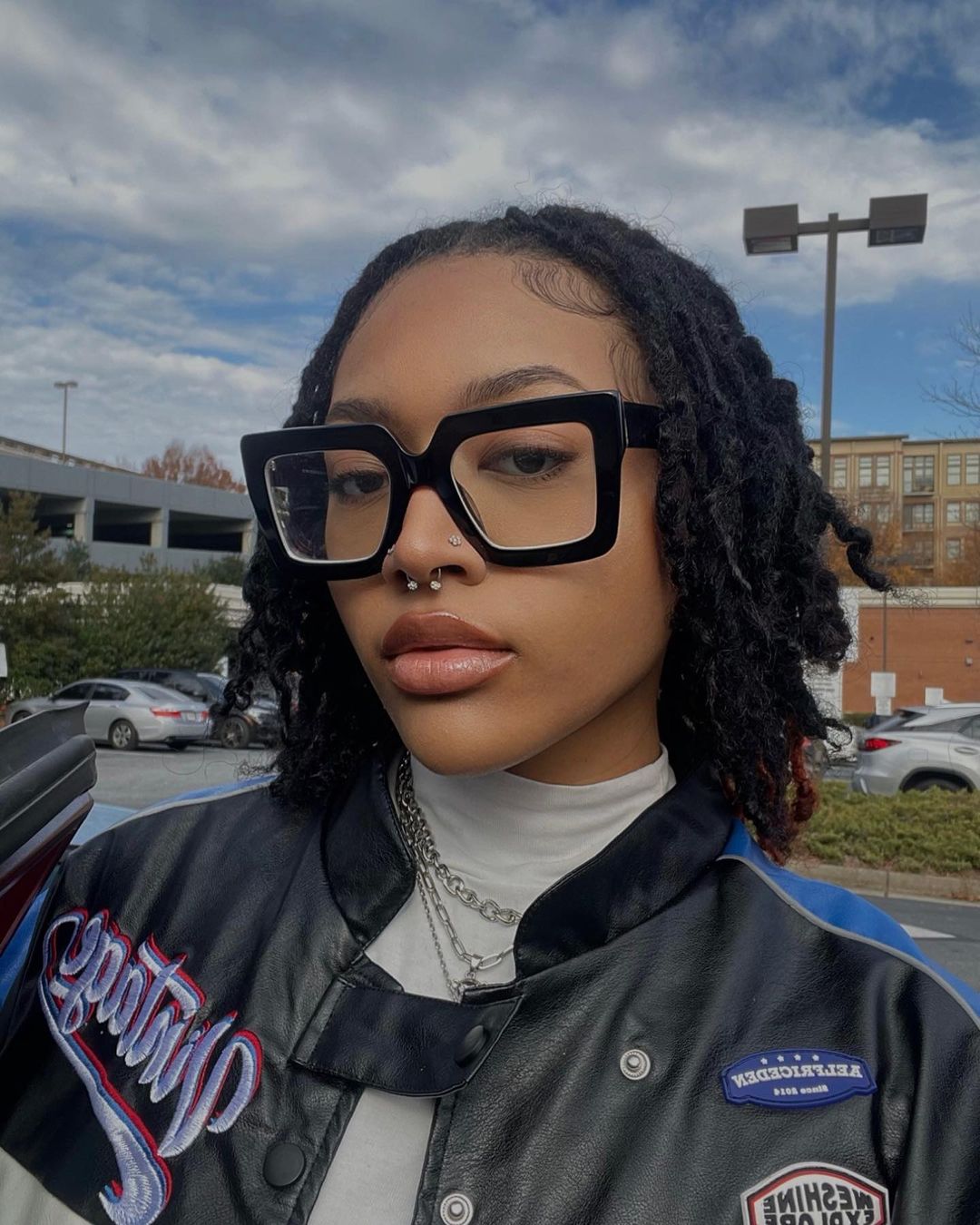 31 Female Dreadlocks Styles [+ Sisterlocks]